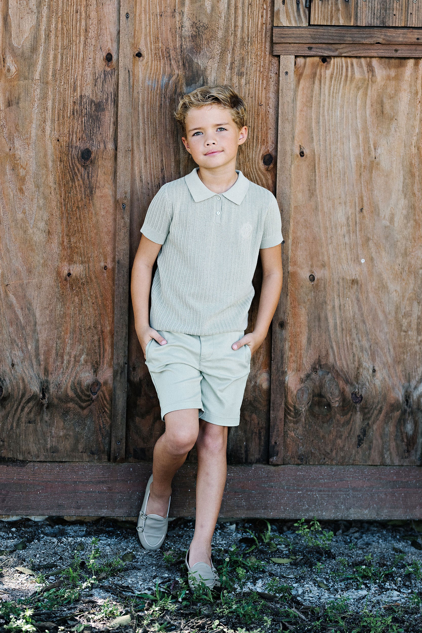 BOYS – Little Bows To Toes